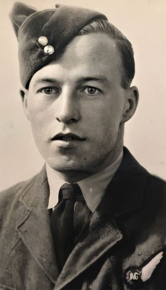 Edward Swart, a British man with Dutch roots - Overloon War Chronicles